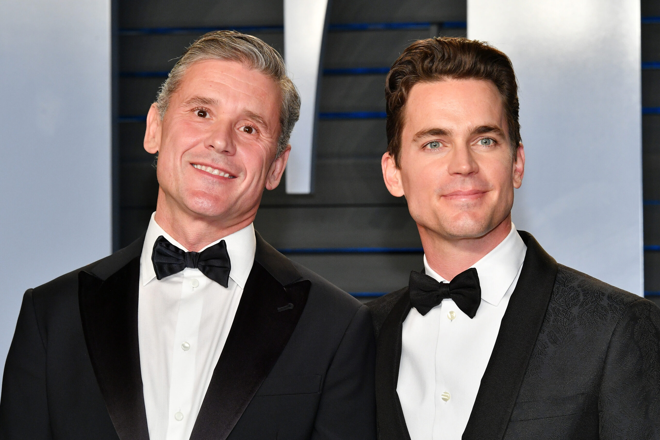 Wer ist der Ehemann von „The Boys in the Band“-Star Matt Bomer, Simon ...